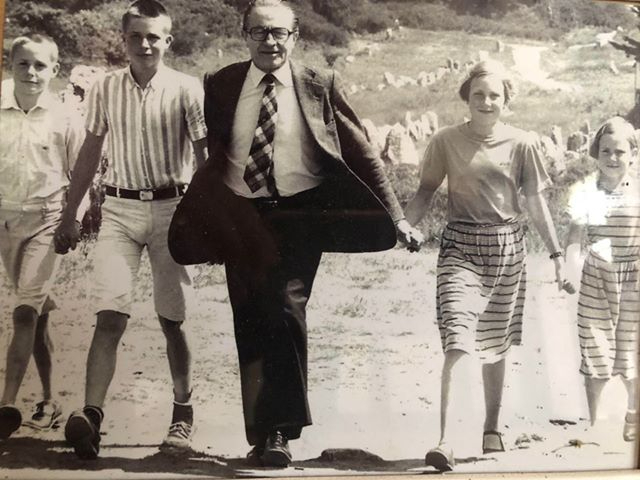 Une affaire de familles, archives photographiques et menhirs de Carnac
